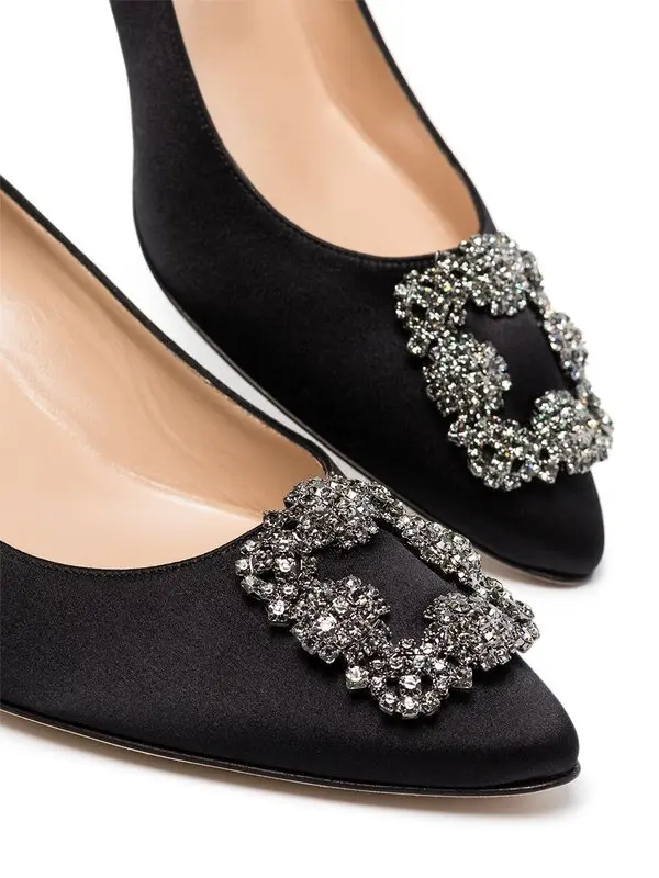Manolo Blahnik Hangisi Crystal-buckle Heeled Pumps - Black