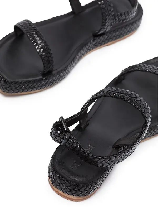 ST. AGNI Interwoven Strap Leather Sandals