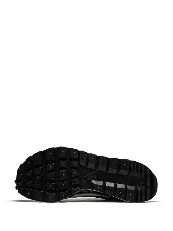 Nike X Sacai Vaporwaffle Sneakers - Black