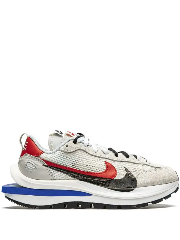 Nike X Sacai Vaporwaffle Sneakers - Grey