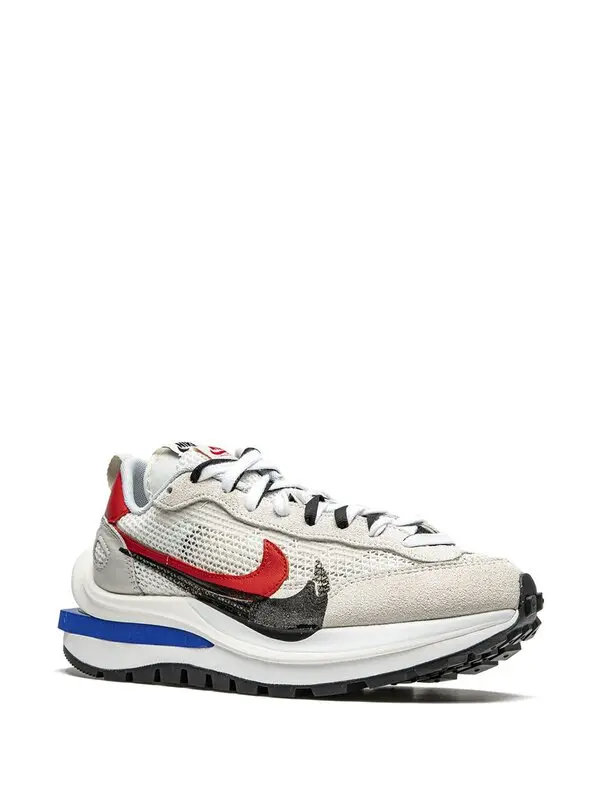 Nike X Sacai Vaporwaffle Sneakers - Grey