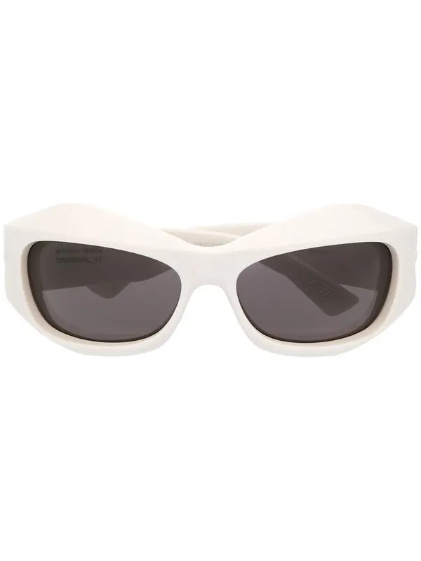 Bottega Veneta White Full Rim Wraparound Acetate Sunglasses with Dark Grey Lemse Bottega Veneta BV1284S 003 Oval White Sunglasses  main image 3