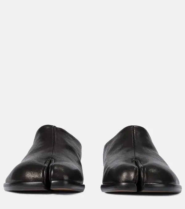 MAISON MARGIELA Tabi Leather Loafers - Black