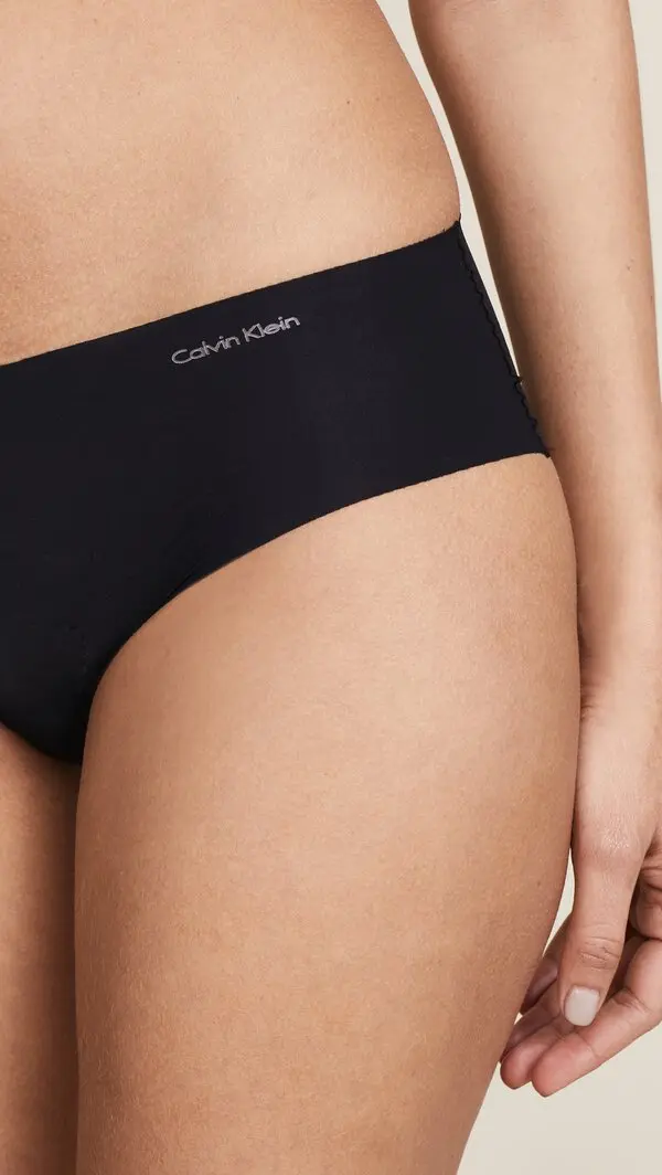 Calvin Klein Invisibles Hipster Panties - Black