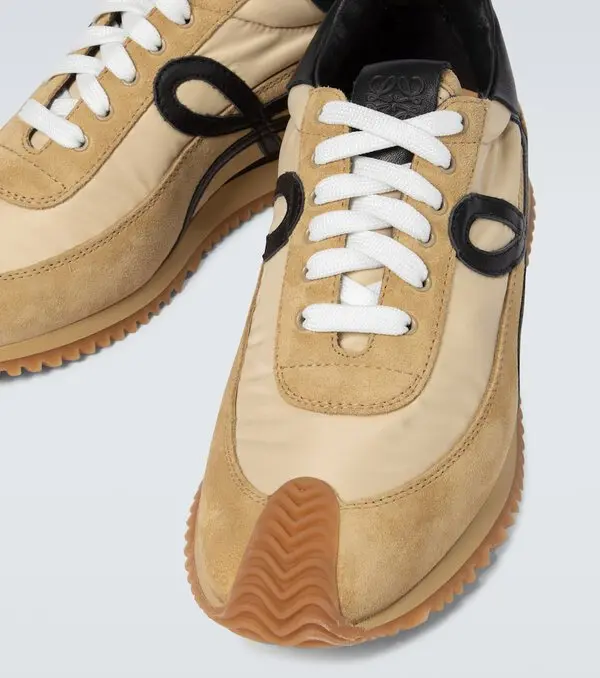 Loewe Flow Runner Sneakers - Brown
