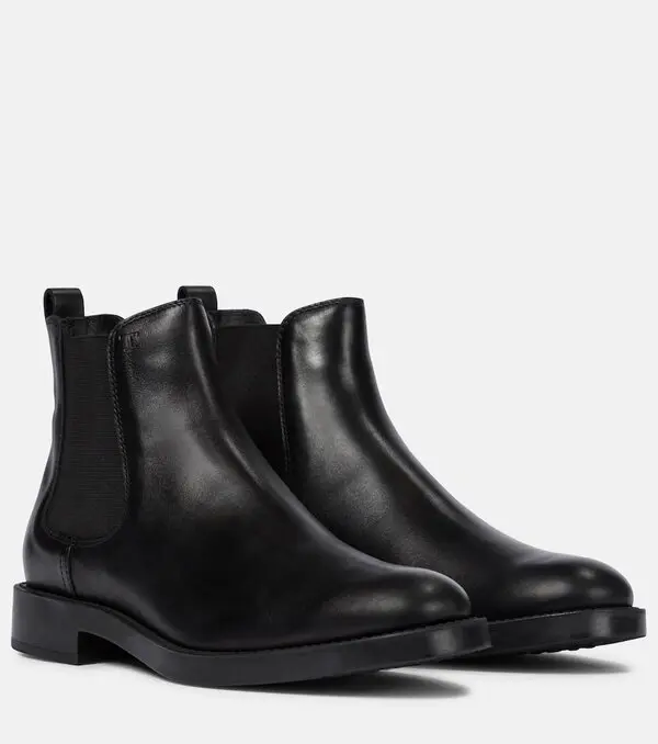 TOD'S Leather Chelsea Boots
