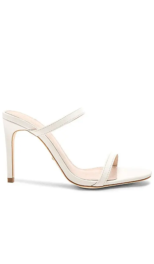Raye Nina Heel