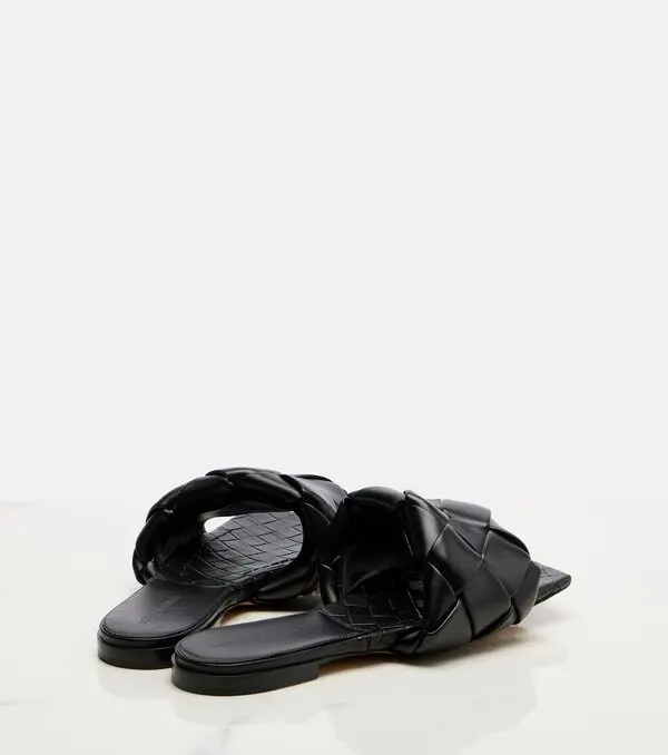 Bottega Veneta Lido Leather Sandals - Black