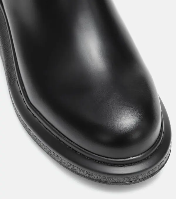 Alexander McQueen Leather Chelsea Boots