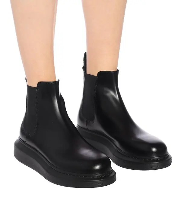Alexander McQueen Leather Chelsea Boots