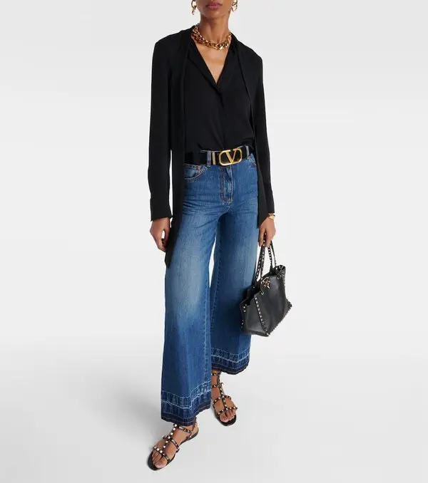 Valentino Garavani Rockstud Leather Sandals - Black