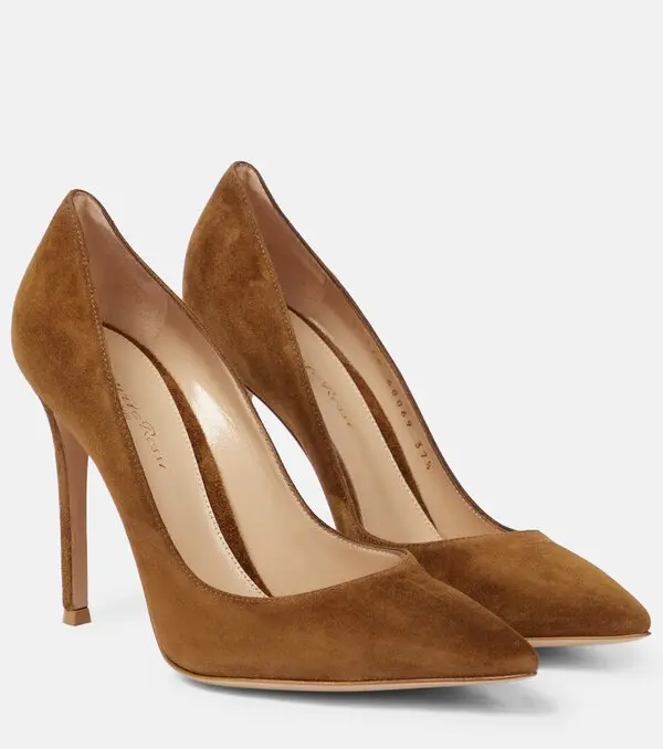 GIANVITO ROSSI Suede Pumps - Beige
