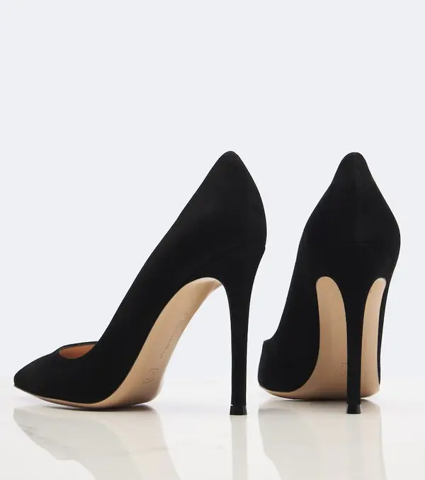 GIANVITO ROSSI 105 Suede Pointed Toe Pumps - Black