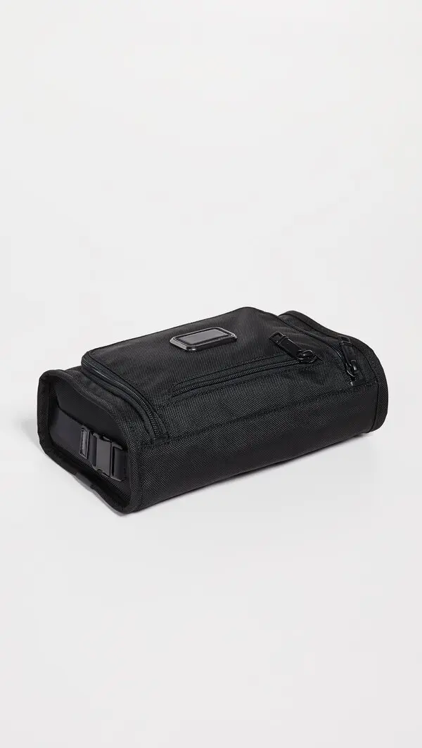 Tumi Alpha Travel Kit