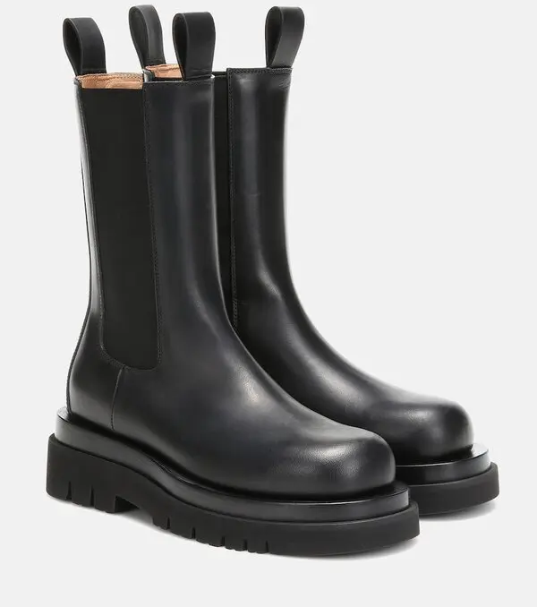 Bottega Veneta Lug Leather Ankle Boots - Black