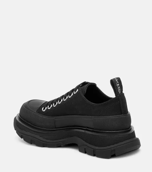 Alexander McQueen Tread Slick Leather Sneakers - Black