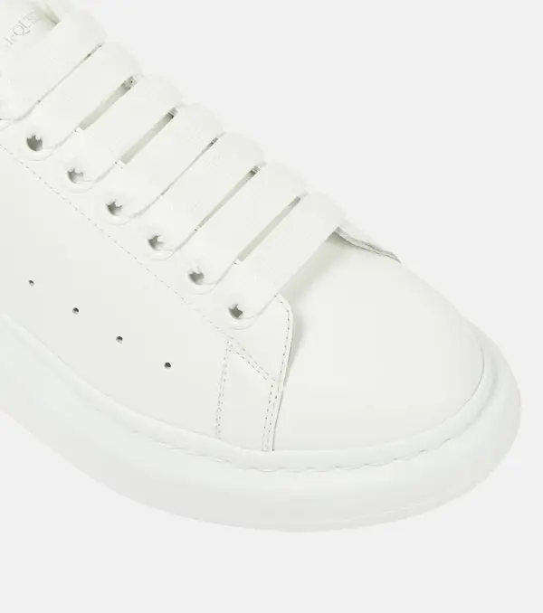 Alexander McQueen Oversized Leather Sneakers - Multicoloured