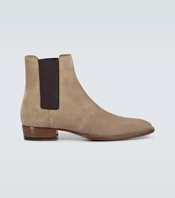 Saint Laurent Wyatt Chelsea Boots In Suede - Beige