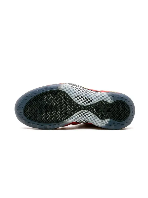Nike X Supreme Air Foamposite One Sneakers - Red