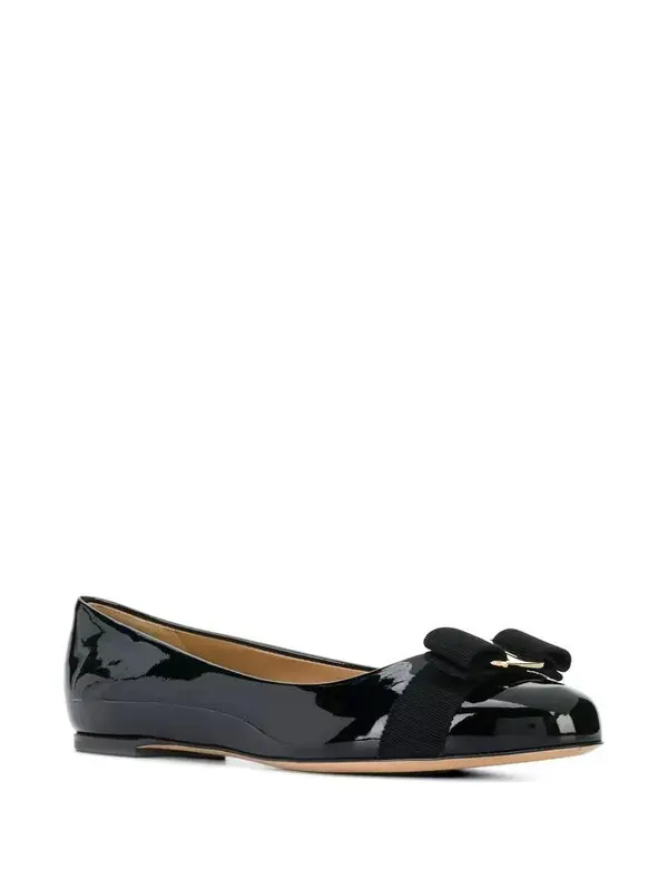 FERRAGAMO Varina Ballerina Shoes - Black