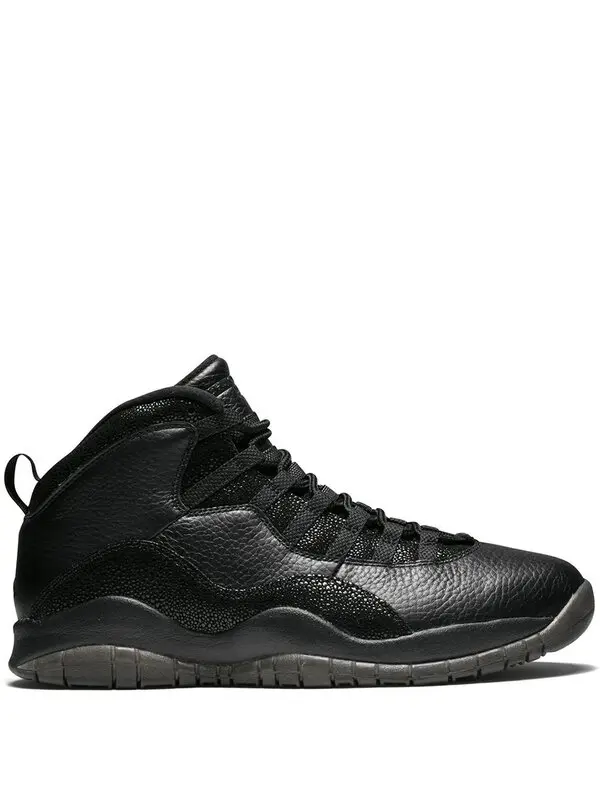 JORDAN Air Retro Ovo Metallic Gold Sneakers - Black