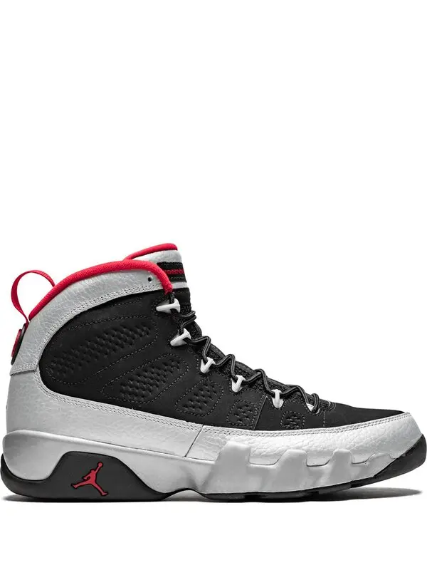 JORDAN Air Retro Sneakers