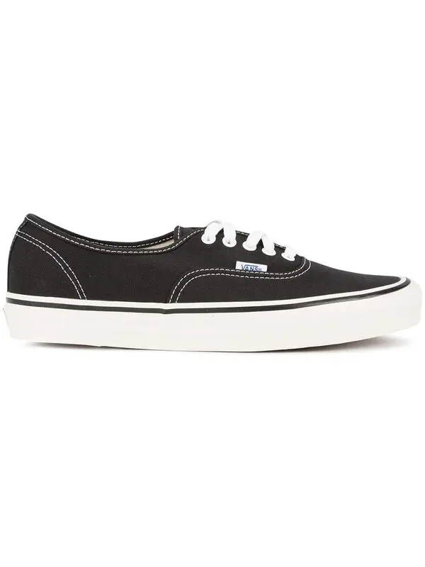VANS Authentic 44 Dx Trainers