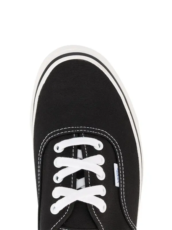 VANS Authentic 44 Dx Trainers