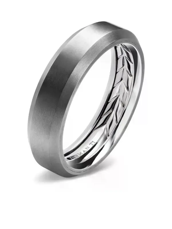 David Yurman 6mm Beveled Band Ring - Silver