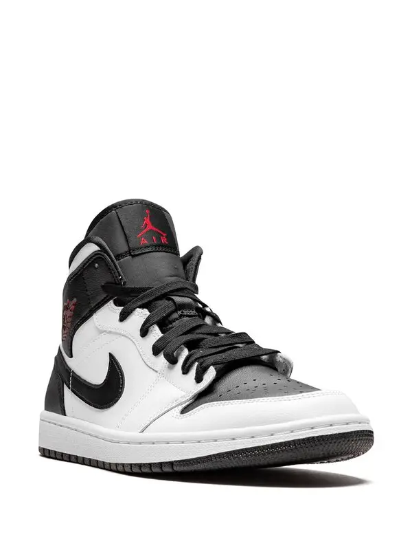 JORDAN 1 Mid Sneakers - White