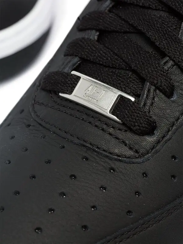 Nike X Supreme X Comme Des Garçons Air Force 1 Low Sneakers