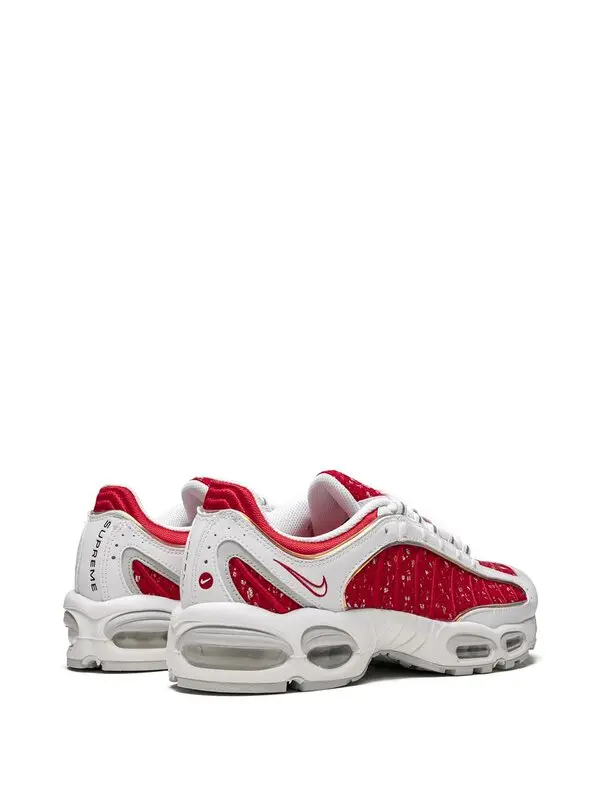 Nike Air Max Tailwind 4 Sneakers