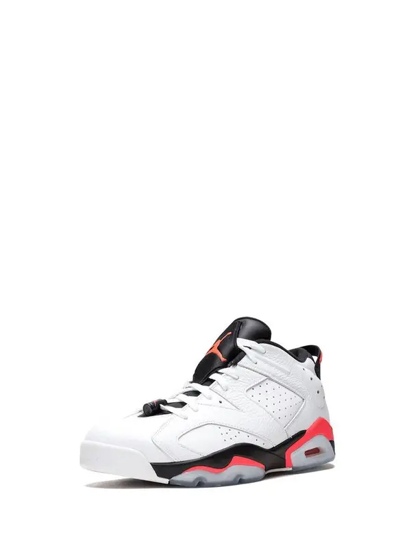 JORDAN 6 Retro Low Sneakers - White