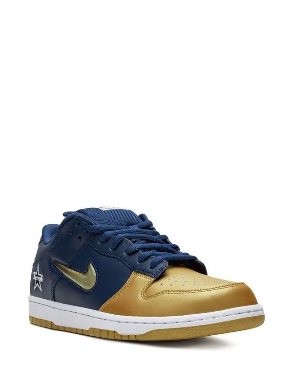 Nike X Supreme Sb Dunk Low Jewel Swoosh Sneakers - Gold