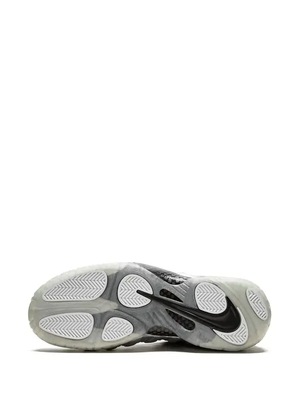 Nike Air Foamposite Pro Surfer Sneakers - Silver
