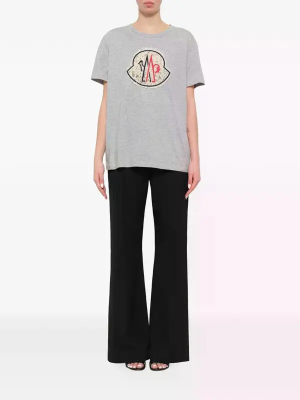 Moncler Crewneck T-shirt With Logo Applique - Grey