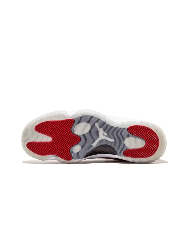 JORDAN Air Retro Low Sneakers