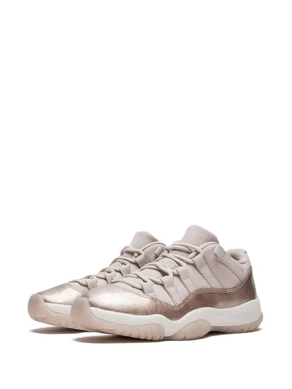 JORDAN Air 11 Retro Sneakers