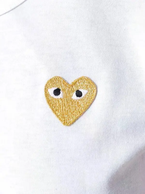 Play Comme Des Garcon Heart Appliqué T-shirt