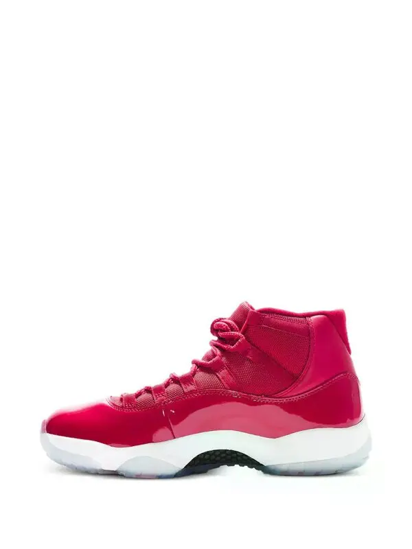 JORDAN Air Retro Win Like 96 Sneakers - Red