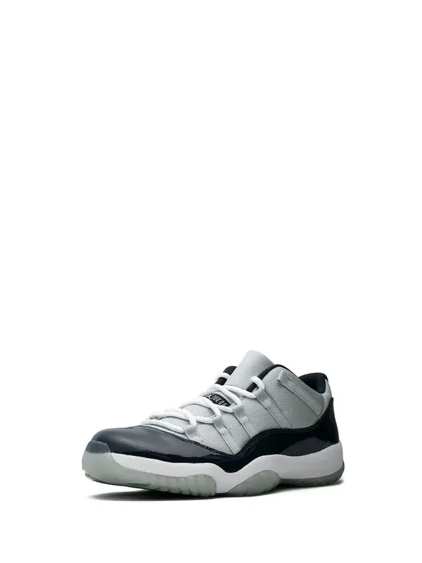JORDAN Air Retro Low Georgetown Sneakers - Grey