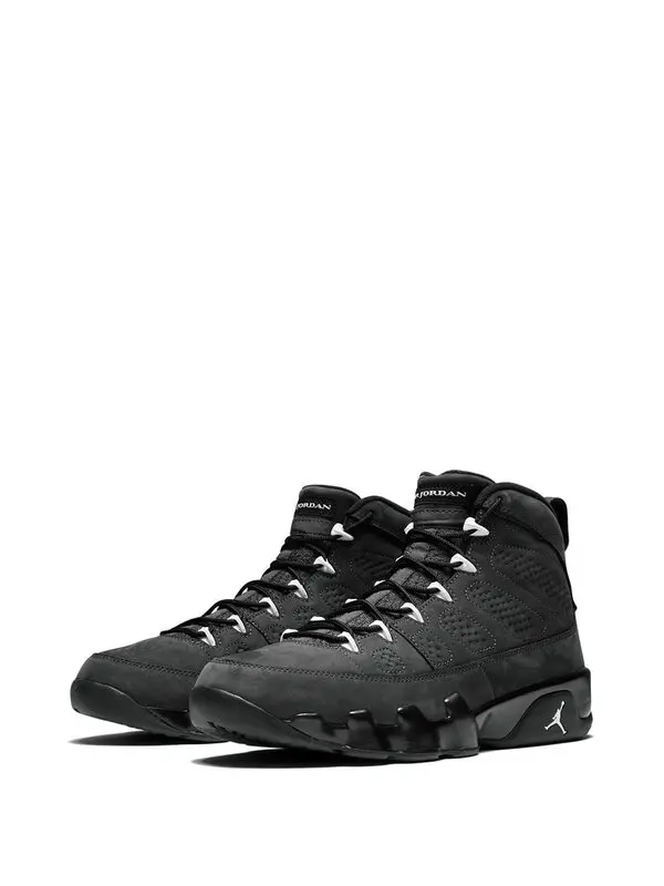 JORDAN Air Retro Anthracite Sneakers - Black