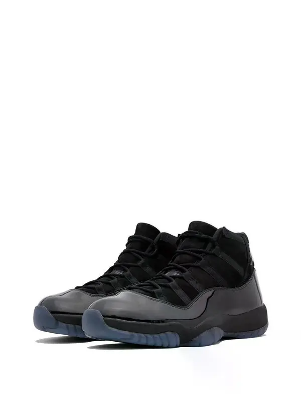 JORDAN Air Retro Cap And Gown Sneakers - Black