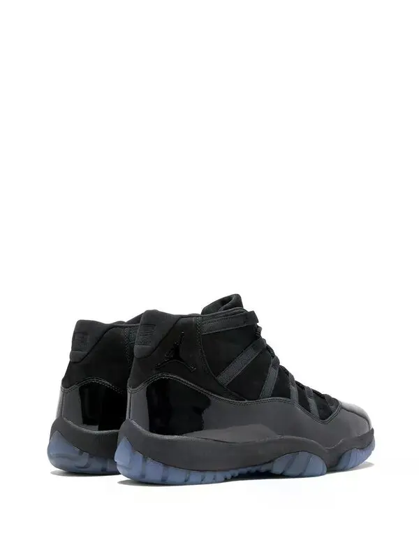 JORDAN Air Retro Cap And Gown Sneakers - Black