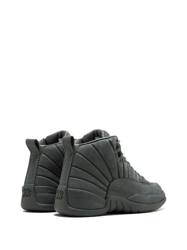 JORDAN X Public School Ny Air Retro Sneakers - Grey