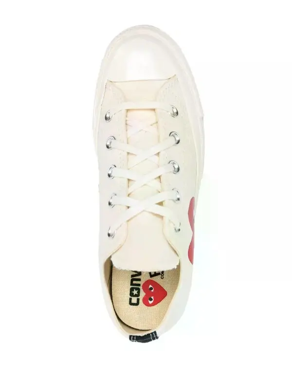 CONVERSE X COMME DES GARONS PLAY Heart Logo Sneakers - Neutrals