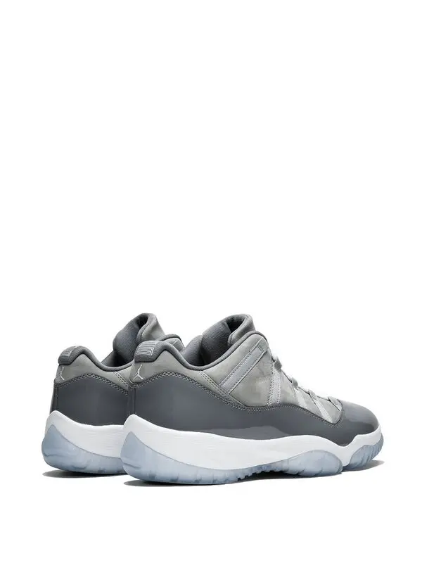 JORDAN Air Retro Low Sneakers - Grey
