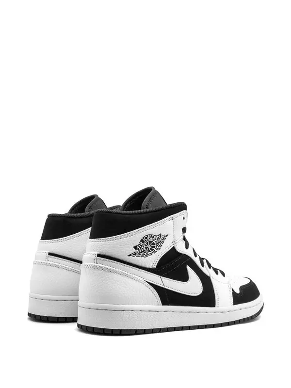 JORDAN 1 Mid Sneakers - White