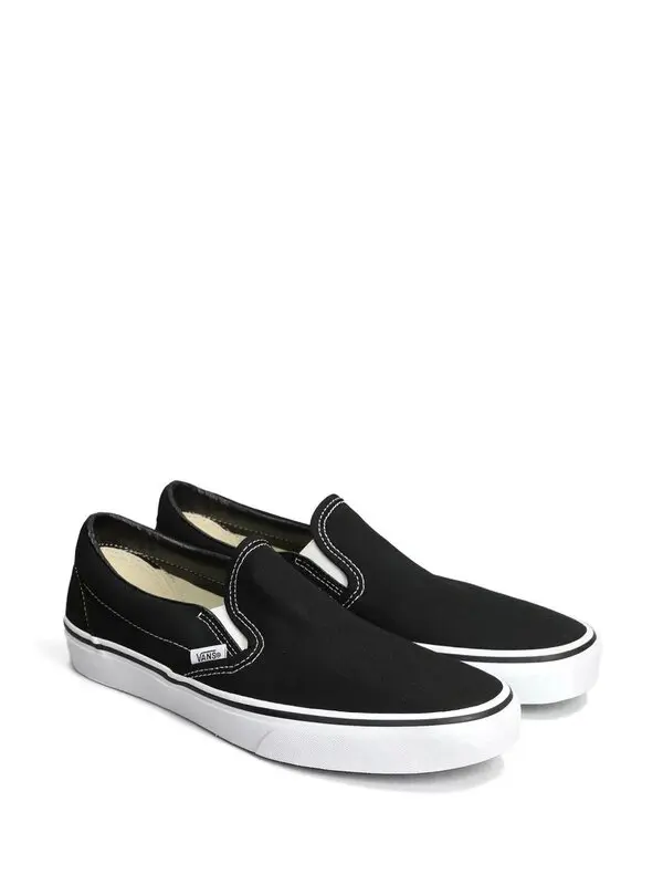 VANS Classic Slip-on Sneakers - Black