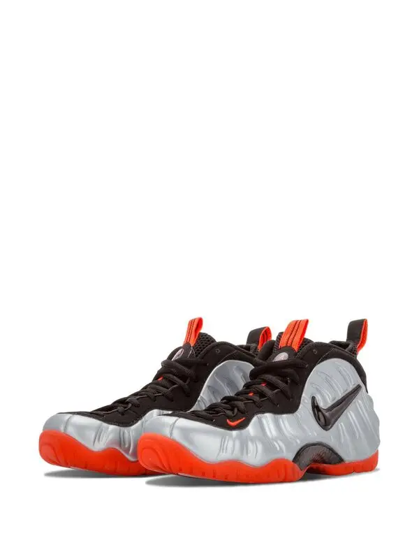Nike Foamposite Pro Sneakers - Grey